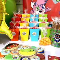 Ryan’s World / Birthday "Brooks’ World “A Ryan’s World” themed party ...