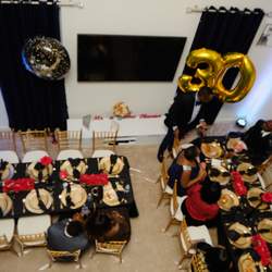 Black, red and gold / Birthday "30th birthday" | Catch My Party