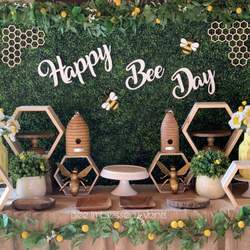 Happy First Bee Day / Birthday "Lilias First Bee Day Party" | Catch My ...