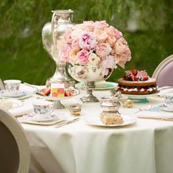 Vintage / Retro / Tea Party "Traditional Tea Party" | Catch My Party