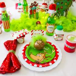 Grinch / Christmas/Holiday "Grinch Kiddie Table (2019)" | Catch My Party