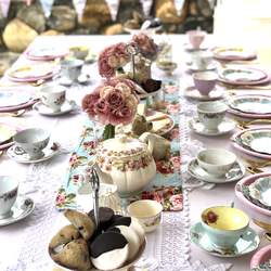 Tea Party / Tea Party "Dainty Floral Tea Party" | Catch My Party