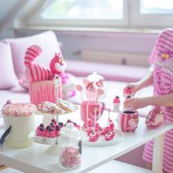 Cheshire Cat / Tea Party "Cheshire Cat Tea party " | Catch My Party