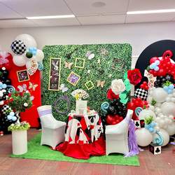 Alice in Wonderland / Halloween "A tea party with the Mad hatter ...
